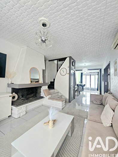 Maison à vendre - Thiais, Proche Choisy - 6 pièces - 4 chambres