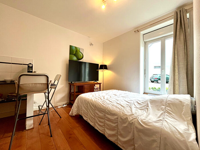 Appartement 1 pièce à Quimper, Centre-ville, à louer