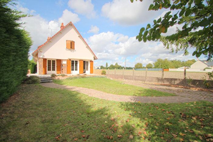 Maison à vendre - La Chapelle-Saint-Mesmin - 6 pièces - 5 chambres