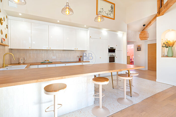 Appartement à vendre - Saint-Raphaël - 5 pièces - 3 chambres