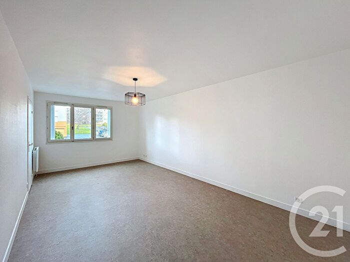 Appartement à louer - Cournon-dAuvergne, La Motte, Toulaits, La Net - 1 pièce