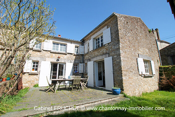 Maison à vendre - Chantonnay - 5 pièces - 3 chambres