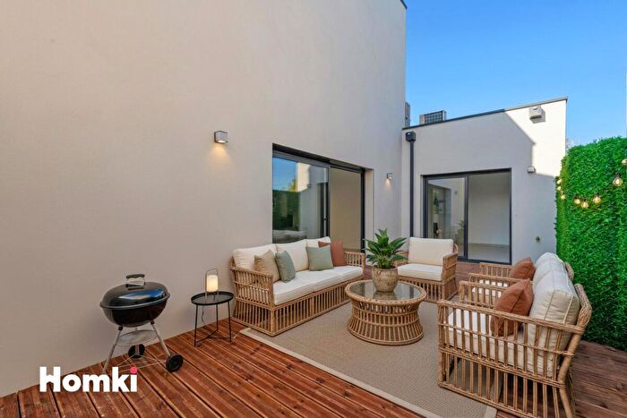 Maison à vendre - La Calmette - 5 pièces - 4 chambres