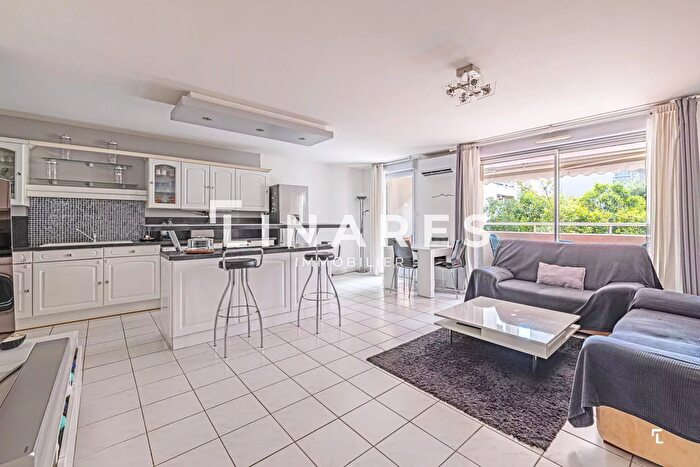 Appartement à vendre - Marseille e , Sormiou - 4 pièces - 3 chambres