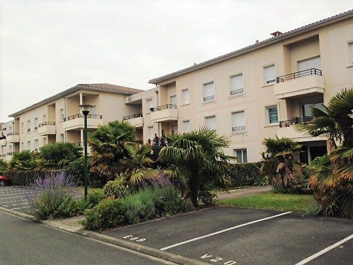 Appartement à louer - Talence, Saint-Genès, La Médoquine, Haut-Brion - 3 pièces - 2 chambres