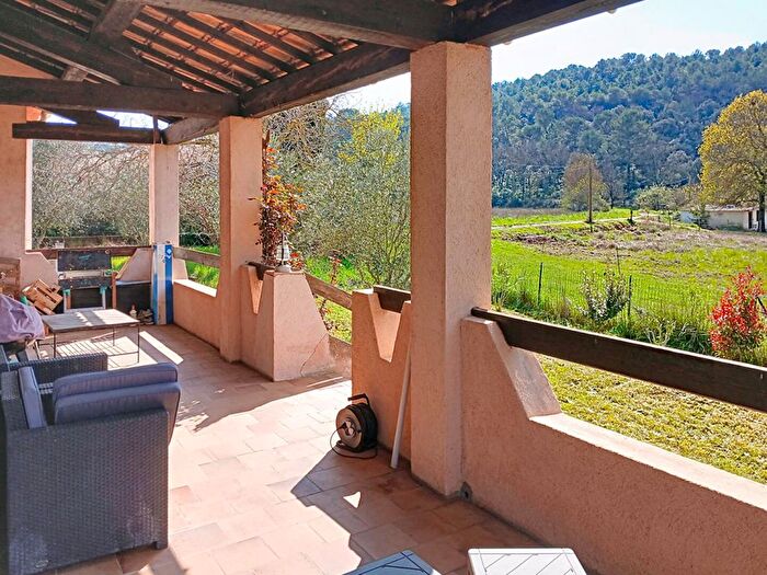 Maison à vendre - Le Val - 5 pièces - 3 chambres