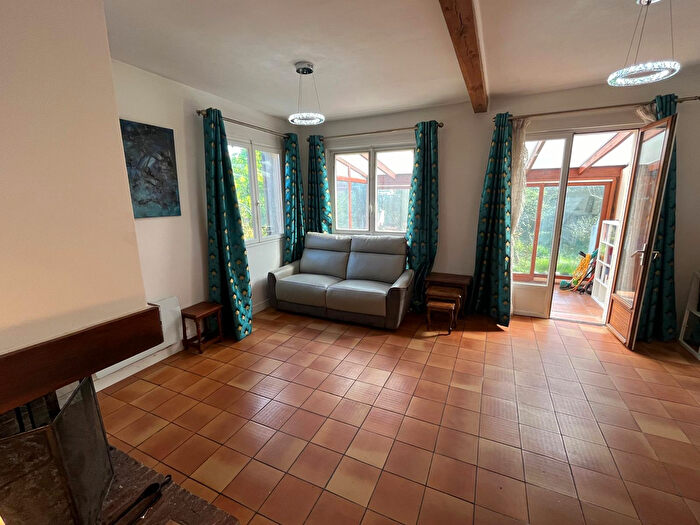 Maison à vendre - Vaujours - 5 pièces - 3 chambres