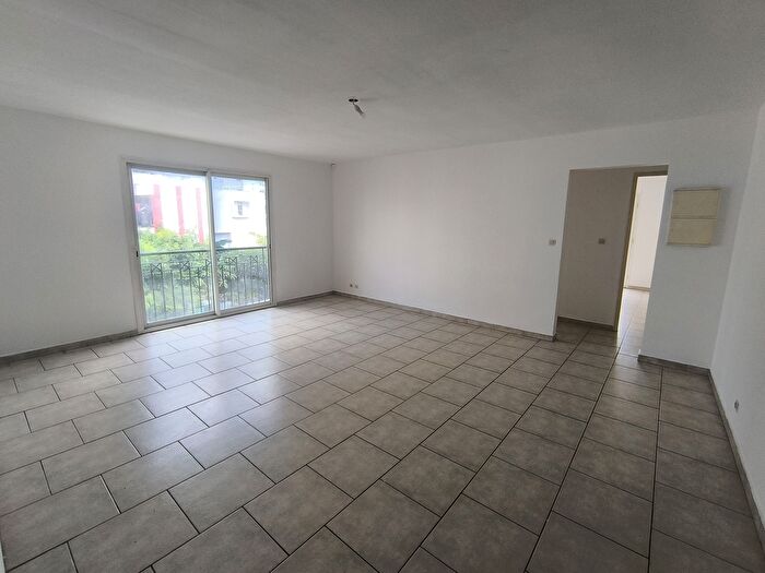 Appartement 3 pièces à Saint-Denis, Vauban, à louer