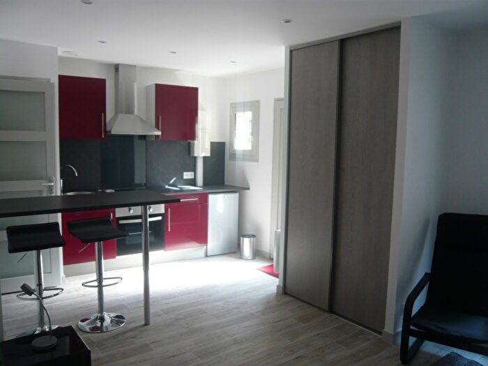 Appartement à louer - Troyes, Cathédrale - 1 pièce