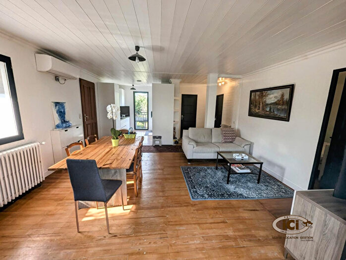 Maison 3 pièces à louer à Gaillard