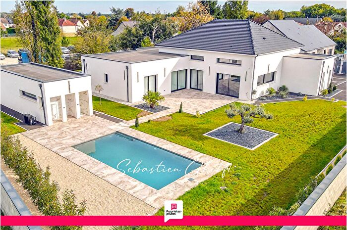 Maison à vendre - Romorantin-Lanthenay, Les Aubiers, La Genetière - 9 pièces - 5 chambres