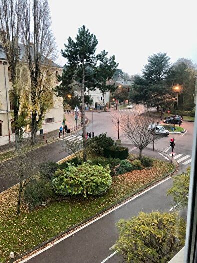 Appartement à louer - Musiciens-Roosevelt, Sceaux - 3 pièces - 2 chambres