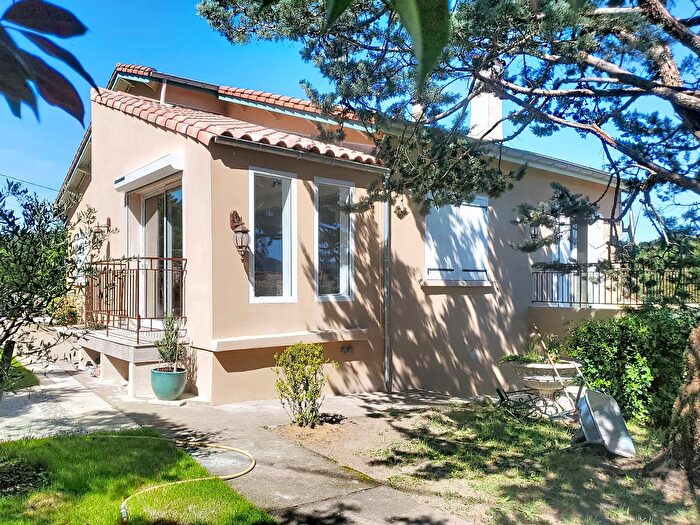 Lamalou-les-Bains : Maison 6 pièces à vendre