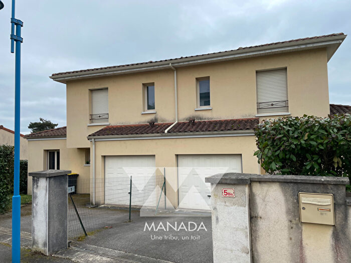 Maison à vendre - Aixe-sur-Vienne - 8 pièces - 6 chambres