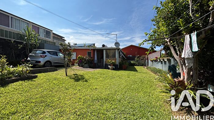 Maison à vendre - Le Tampon, Trois Mares-les Hauts - 2 pièces - 1 chambre