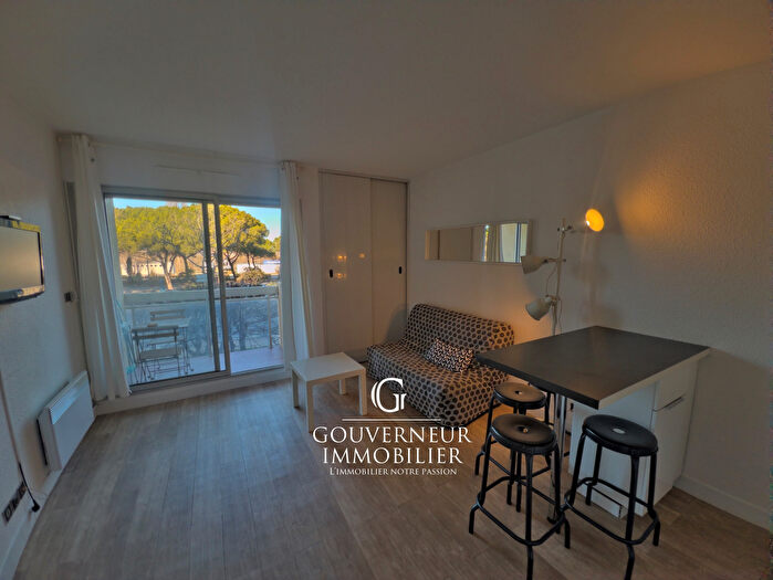 Appartement à louer - Mauguio, Carnon - 1 pièce