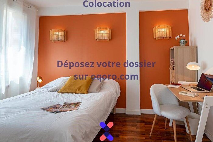 Appartement à louer - Cusset, Villeurbanne - 6 pièces - 5 chambres