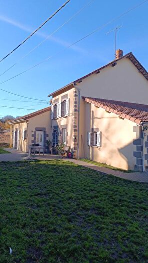 Maison à vendre - Manzat - 5 pièces - 3 chambres