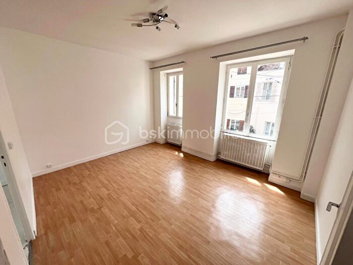 Appartement 3 pièces à vendre - Coulommiers, Centre-ville