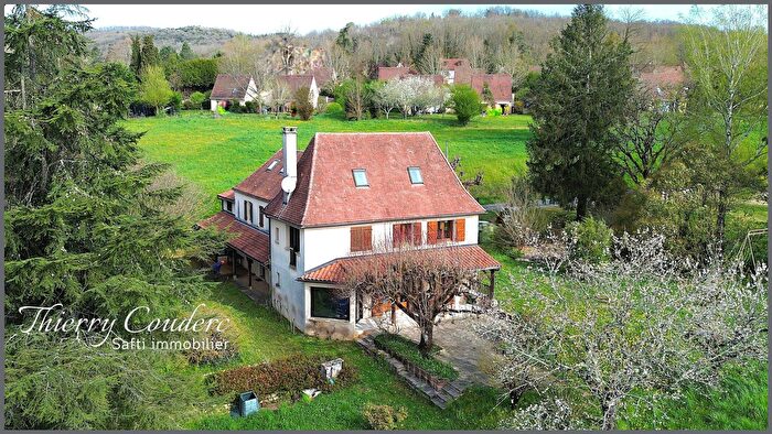 Maison à vendre - Saint-Julien-de-Lampon - 10 pièces - 5 chambres