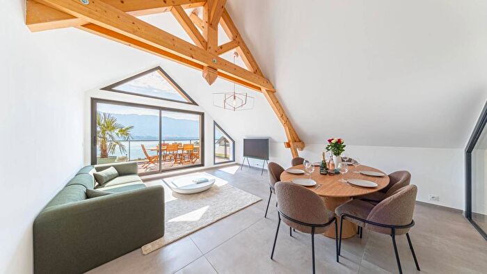 Maison 4 pièces à Bourdeau, à vendre
