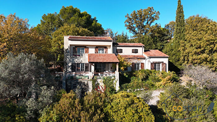 Maison à vendre - Trans-en-Provence - 8 pièces - 5 chambres