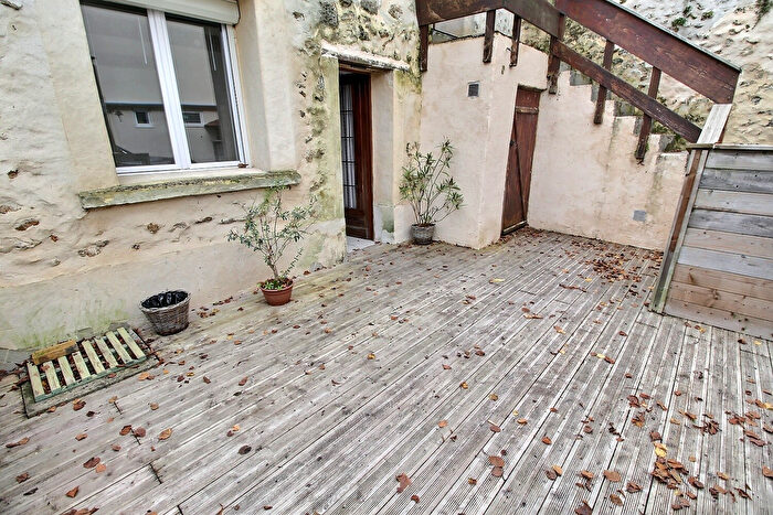 Appartement à louer - Voisins-le-Bretonneux - 2 pièces - 1 chambre