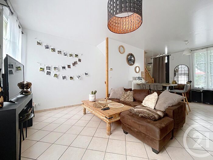 Maison à vendre - Margny-lès-Compiègne - 3 pièces - 2 chambres