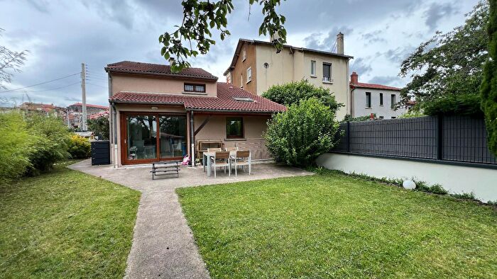 Maison à louer - Clermont-Ferrand, Montferrand - 7 pièces - 3 chambres