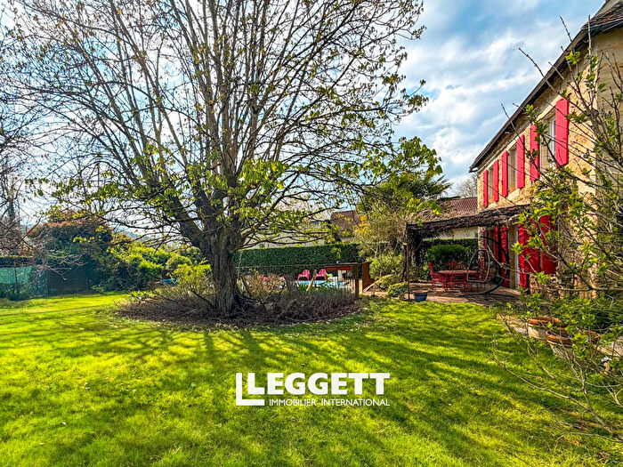 Maison à vendre - Terrasson-Lavilledieu - 16 pièces - 7 chambres