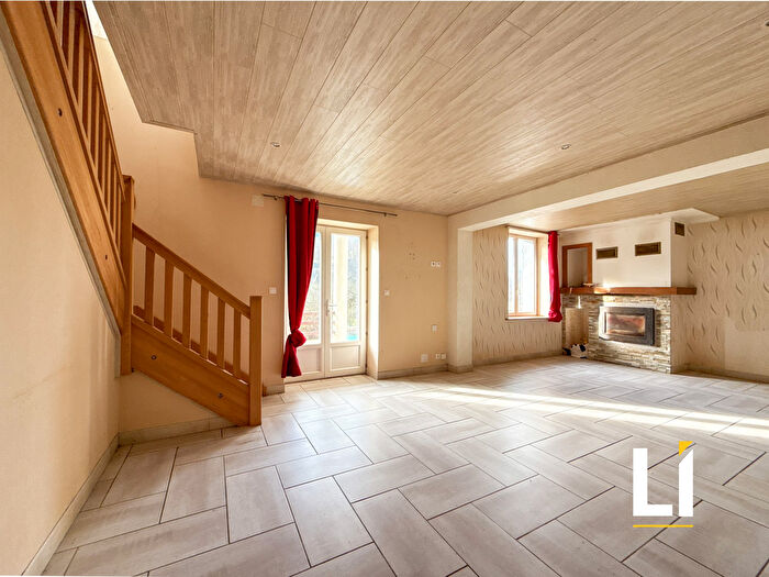 Maison à vendre - Vaufrey - 4 pièces - 3 chambres