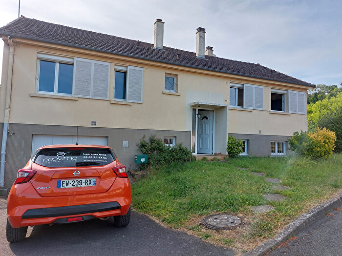 Maison 4 pièces à louer - Montfort-le-Gesnois