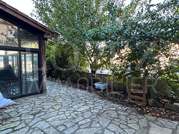 Maison à vendre - Labastide-Rouairoux - 5 pièces - 4 chambres