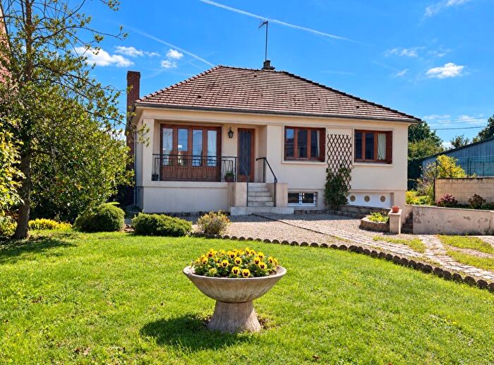 Maison 5 pièces à vendre à Noyon, Sud
