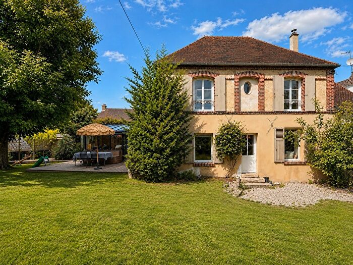 Maison 5 pièces à vendre - Mont-l'Évêque