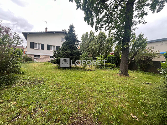 Livry-Gargan, Centre-ville - Maison 8 pièces à vendre