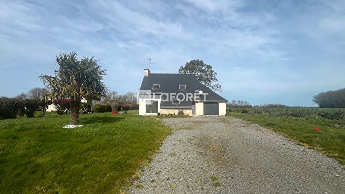 Maison à louer - Plélo - 4 pièces - 3 chambres