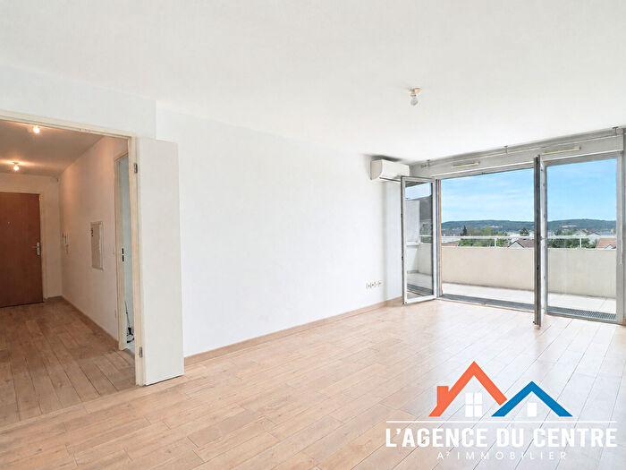Appartement 3 pièces à Chanteloup-les-Vignes, à vendre