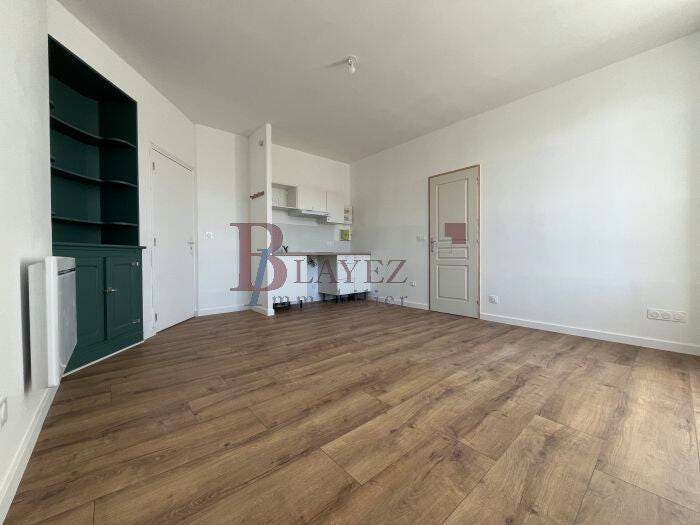 Rosiers-d'Égletons - Appartement 1 pièce à louer