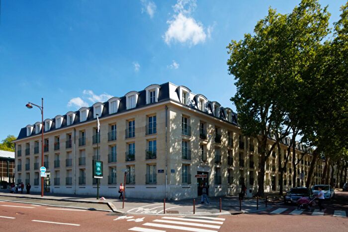 Appartement 4 pièces à louer à Versailles, Chantiers