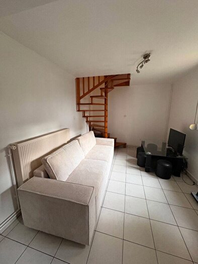 Appartement à louer - Haut-Rhele Venizelos Saint Victor, Montigny-lès-Metz - 2 pièces - 1 chambre