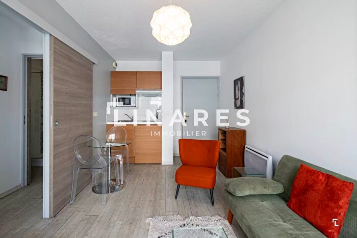 Appartement à louer - Marseille e , Le Rouet - 2 pièces - 1 chambre