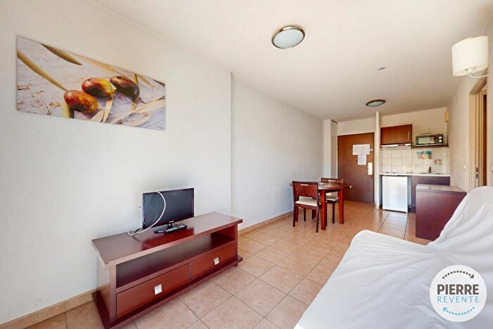 Six-Fours-les-Plages, Les Lones, Bucarin, Fort, Les Playes : Appartement 2 pièces à vendre