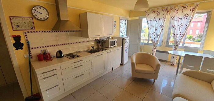 Appartement à louer - Magnan, Nice - 2 pièces - 1 chambre