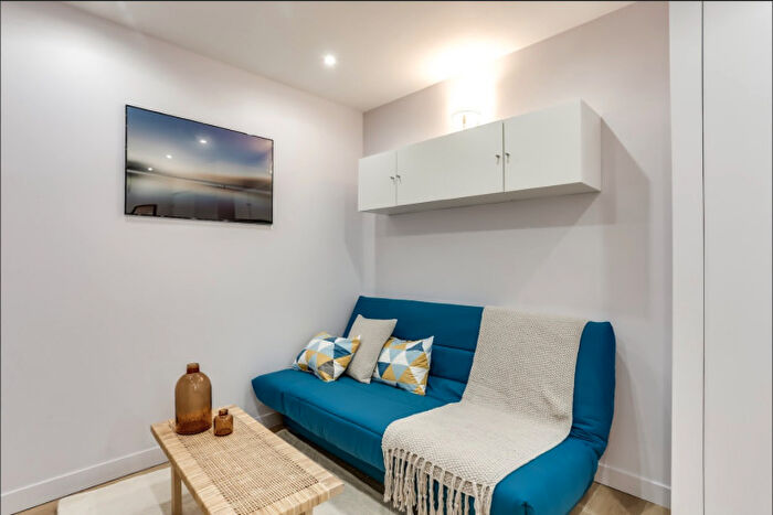 Appartement à louer - Paris e , Château dEau, Lancry - 1 pièce