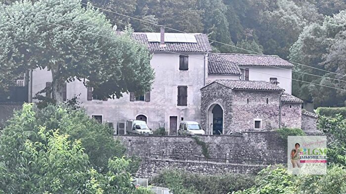Maison 9 pièces à vendre à Soudorgues