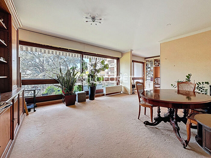 Appartement à vendre - Le Plessis-Robinson, Cité Basse - 5 pièces - 3 chambres