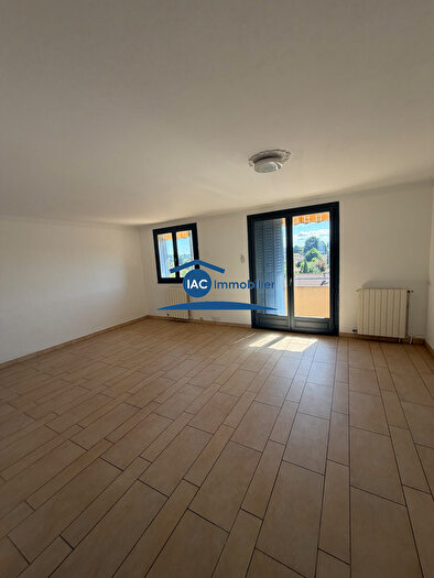 Appartement 3 pièces à louer à Saint-Genis-Laval