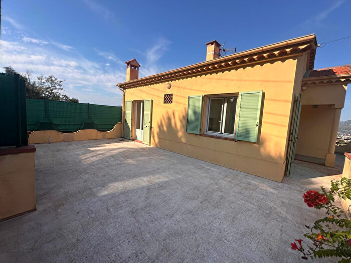 Nice, Saint-Pierre de Feric : Appartement 3 pièces à louer
