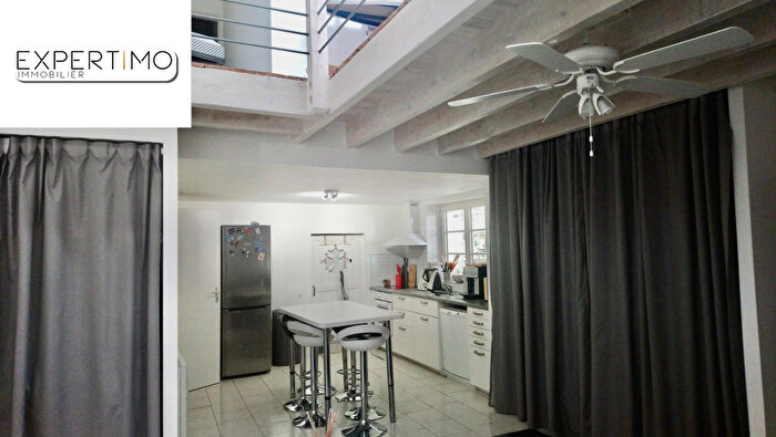 Maisons à vendre et appartements à louer - 1